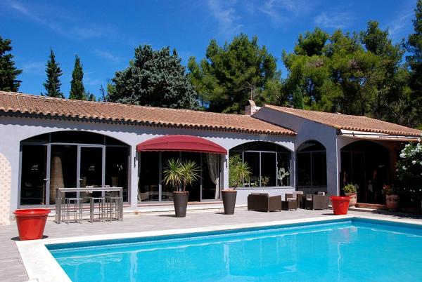 Hotel Les Mazets Des Roches - Saint-Rémy-de-Provence