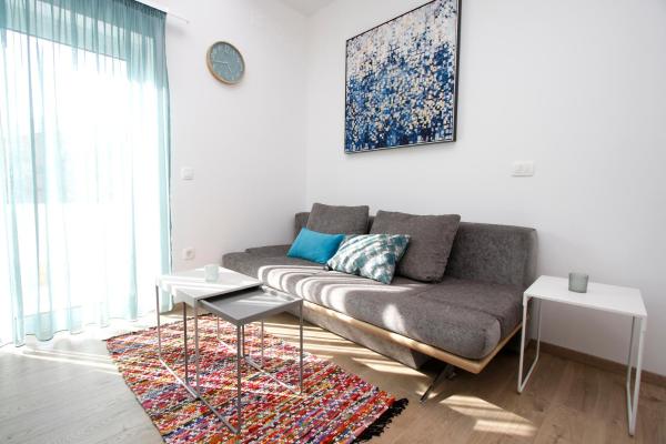 Apartments Besker - Tučepi