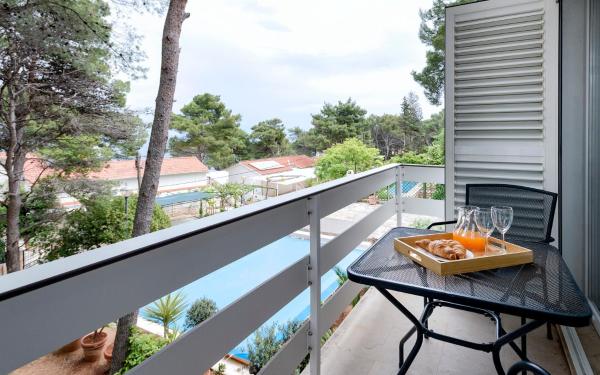 Apartmani Nivia - Jelsa