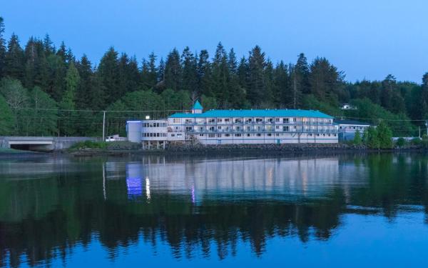 Glen Lyon Inn - Port Hardy
