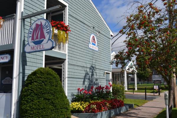 The Ship Motel - Alexandria Bay, NY