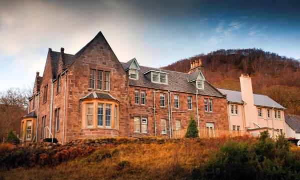 Loch Maree Hotel - Skye