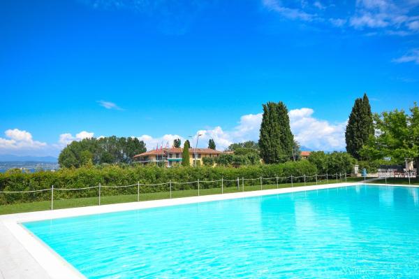 Sirmione Beach Apartment - Sirmione