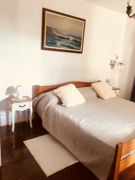 B. Ela Rooms - Cittanova