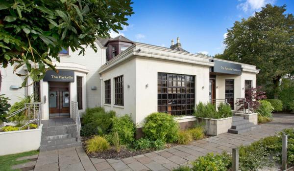 The Parkville Hotel - Motherwell