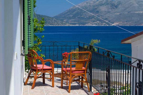 Venetia's House - Kefalonia