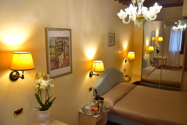 Residenza Favaro - Venise