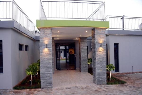Green Side Accommodation - Rustenburg