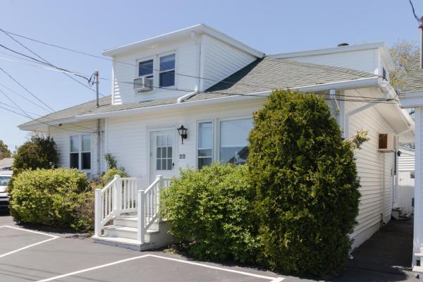 The Cottage At Long Sands - Portsmouth, NH