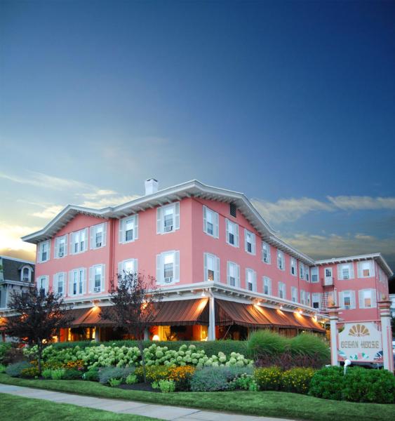 The Ocean House - 29) Classic Queen Room - Point Pleasant Beach, NJ