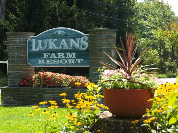 Lukans Farm Resort - Narrowsburg, NY