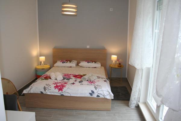 Room With Garden - Split