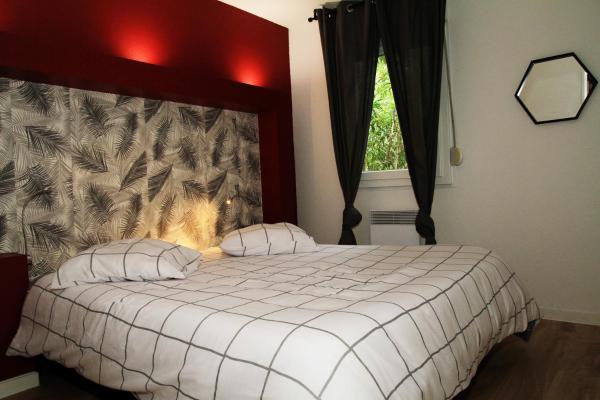 High Standing Apart 55m2 - Reserved Parking - 1 Room - Vaucluse