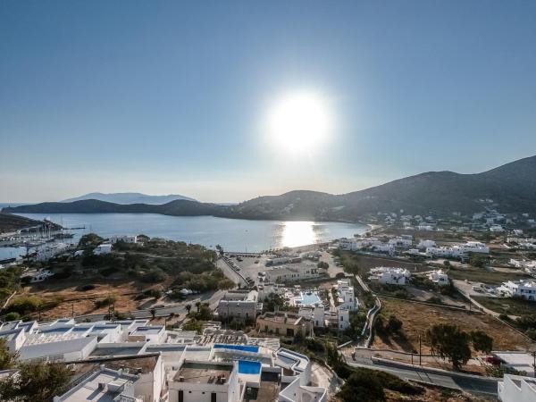 Armadoros Hotel / Ios Backpackers - Ios