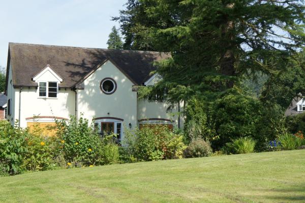 Berries Coach House - Church Stretton