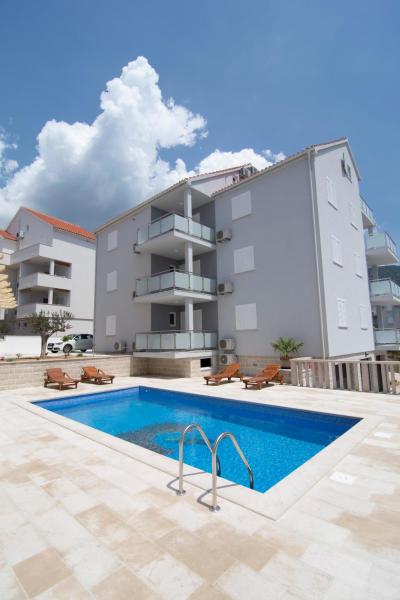 Apartments Sara - Hvar