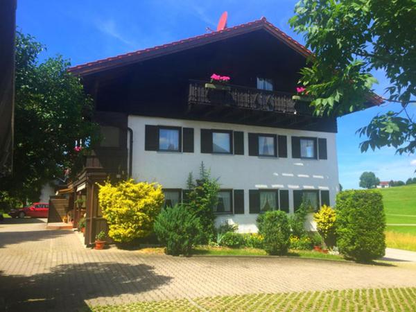Gästehaus Grieser - Hopferau