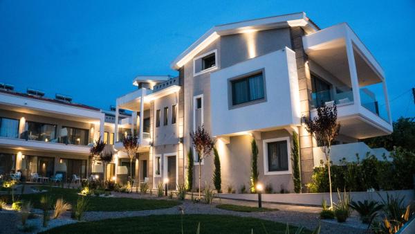 Costa Domus Blue Luxury Apartments - Ситония