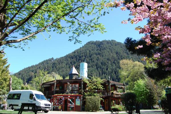 2 Bedroom Motel With 2 X Queen Beds - Queenstown