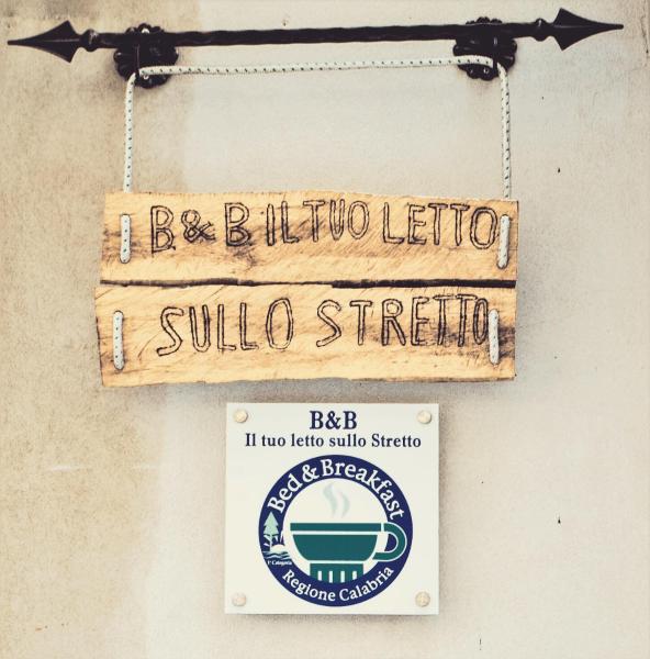 Il Tuo Letto Sullo Stretto - Calabria