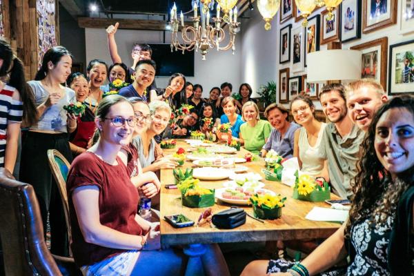 Sonderia Lazybones Hostel- Wenshu Temple Side, Chill Hostel With All-day Brunch, Travel Agency In English & Local Bar Vibes - Chengdu
