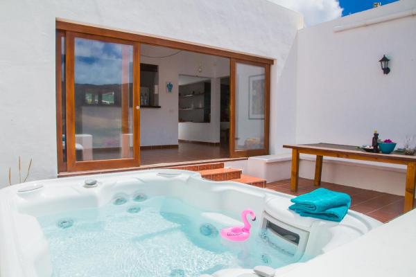 Holiday House Casa Mariposa In Tabayesco - Teguise