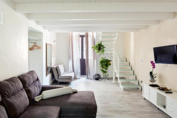 Scuto Home - Valverde