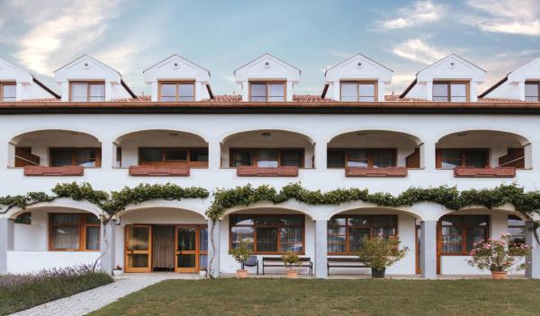 Hotel Mörbischerhof - Illmitz