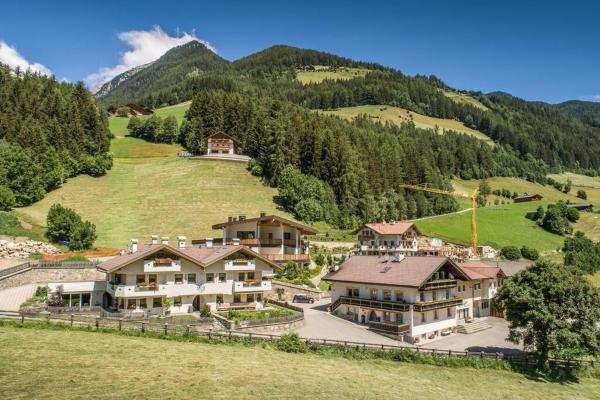 Xl Appartements Steinhaus - Valle Aurina