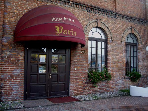 Hotel Restauracja Varia - Mazury
