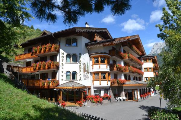 Hotel La Soldanella - Pozza di Fassa