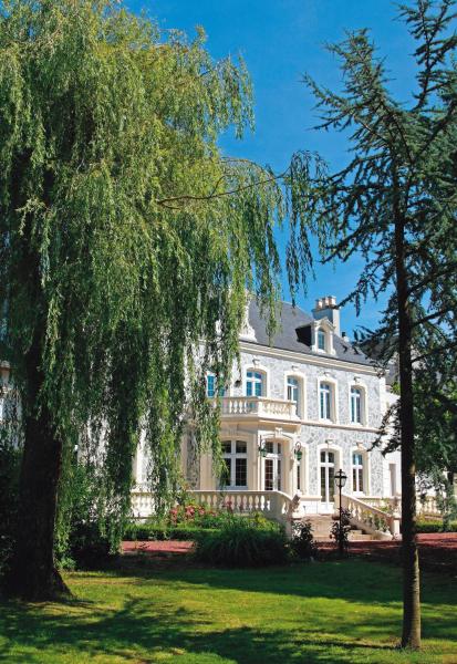 Logis Hôtel & Restaurant - Le Château Des Tourelles 3 éToiles - Côte d'Opale