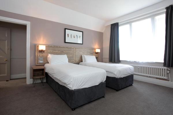 Bear Inn, Somerset By Marston's Inns - Dorset