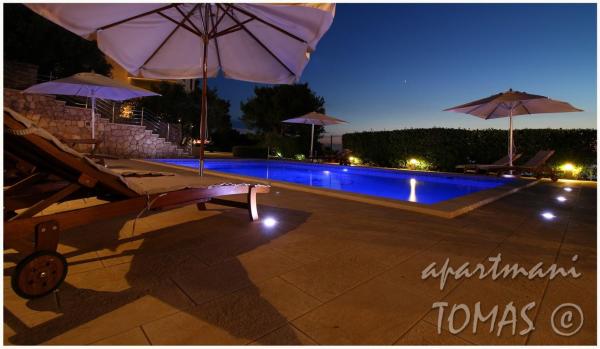 Apartments Tomas - Primošten