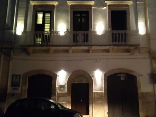 Tenuta Il Bosco Con Parcheggio - Giovinazzo