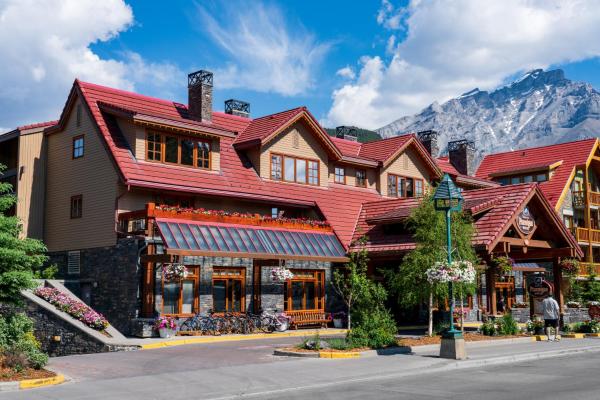 Banff Ptarmigan Inn - Banff