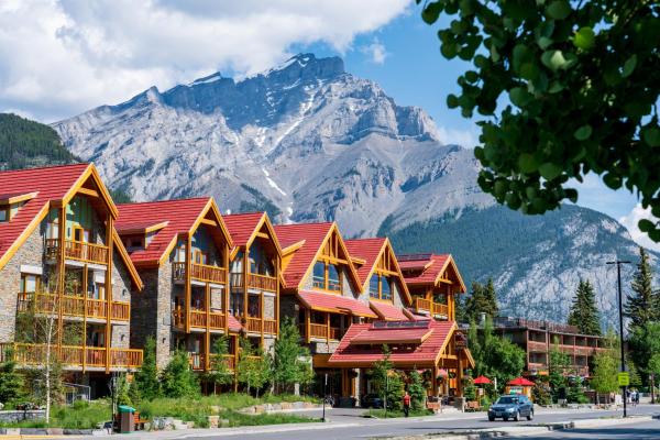 Moose Hotel And Suites - Alberta