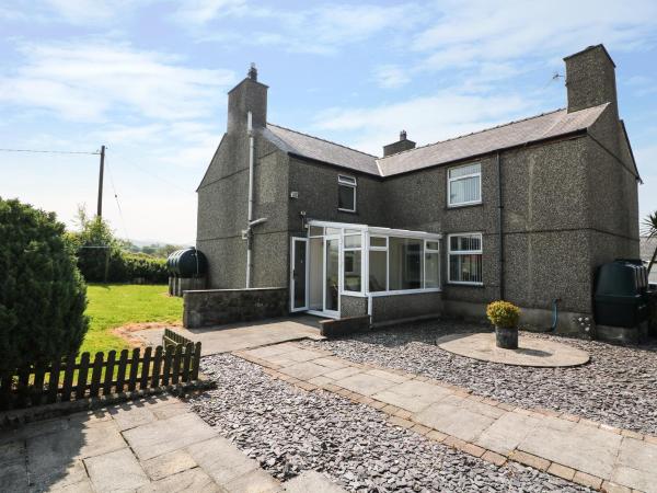 Cefn Werthyd Farmhouse - Caernarfon