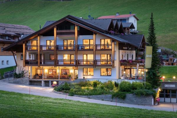 Hotel Alpenfrieden - Ahrntal