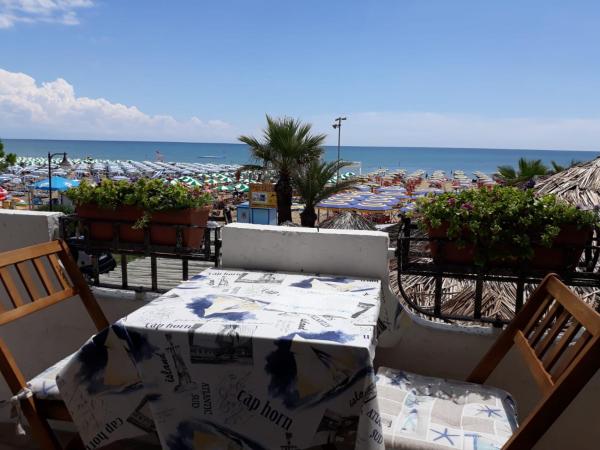 Appartamento Frontemare Azzurra - Caorle