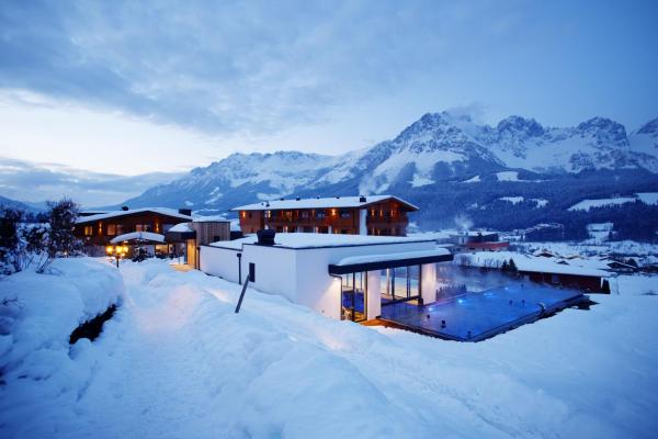 Hotel Der Bär - Ellmau