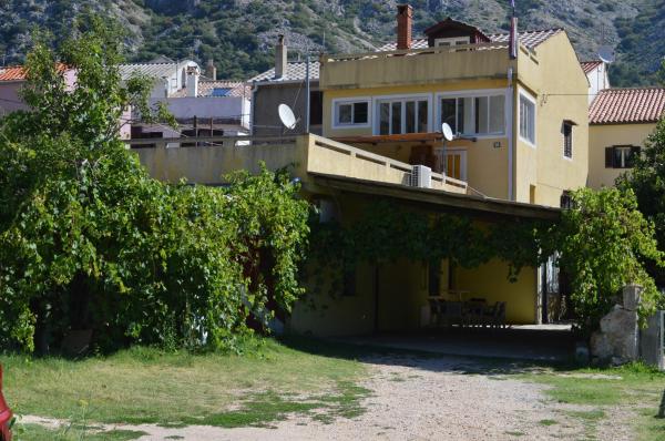 Apartments Petar - Baška