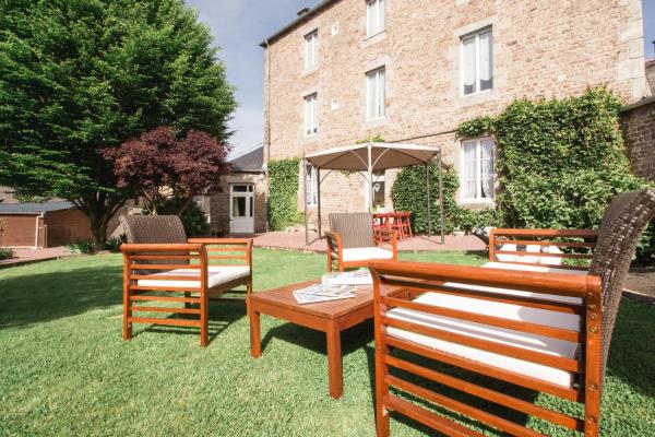 La Maison De La Fontaine, Le Beny Bocage - Calvados