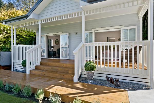 The Retreat Luxury Garden Villa - Taupō