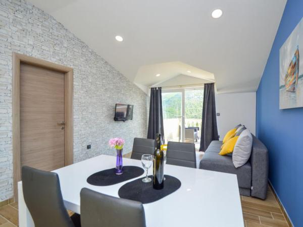 Apartment Ivana I Martina - Primošten