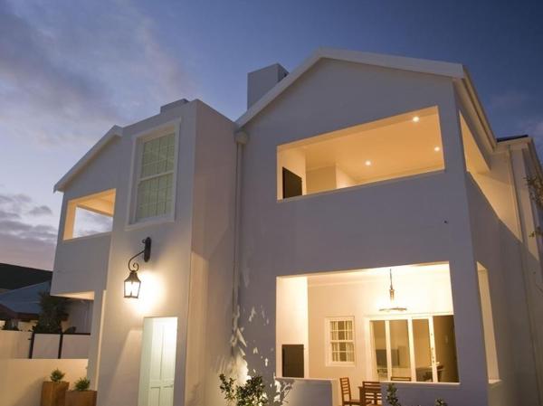 Kenjockity Self Catering Apartments - Hermanus