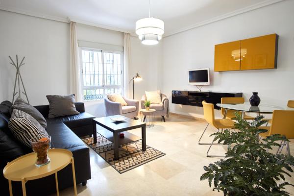 San Jacinto Triana Deluxe By Valcambre - Gines