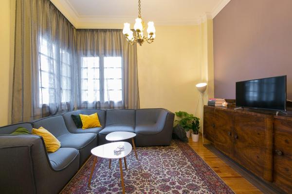Authentic Retro Flat In City Center #Feelslikehome - Thessalonique