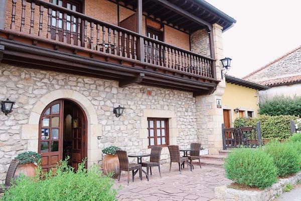 Trisileja En Posada La Busta - Santillana del Mar