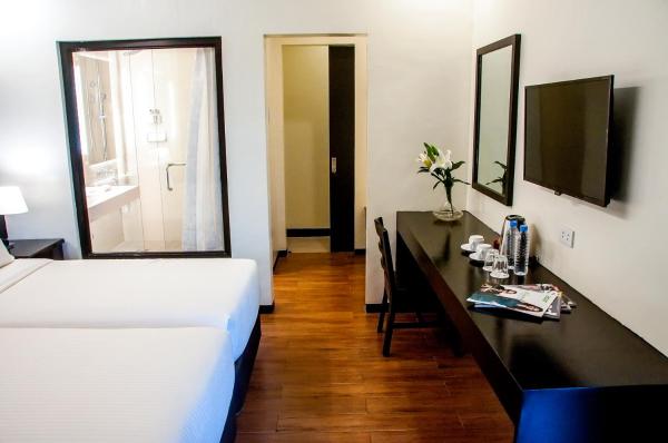Piña Suites - Ormoc